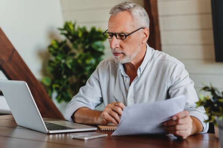 What is a Guarantor on a Lease? | SmartMove